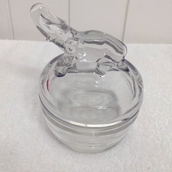Jeanette | Accents | Jeanette Glass Clear Powder Jar With Elephant Lid ...